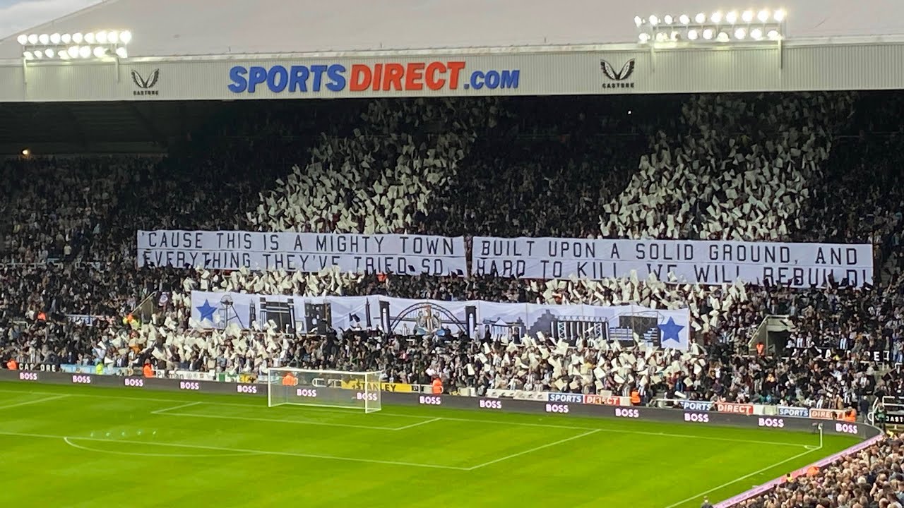 WOR FLAGS - First game under new ownership - Newcastle Vs Tottenham 17 ...