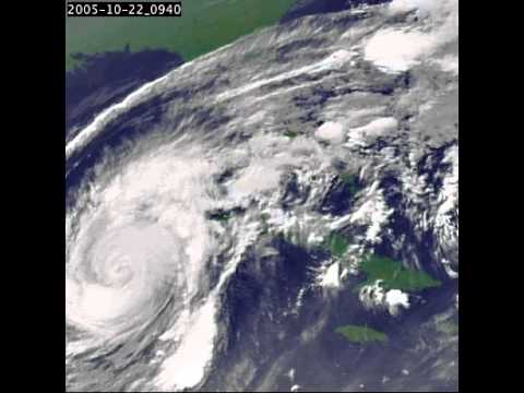 Hurricane Wilma GOES-12 satellite loop (2005) - YouTube