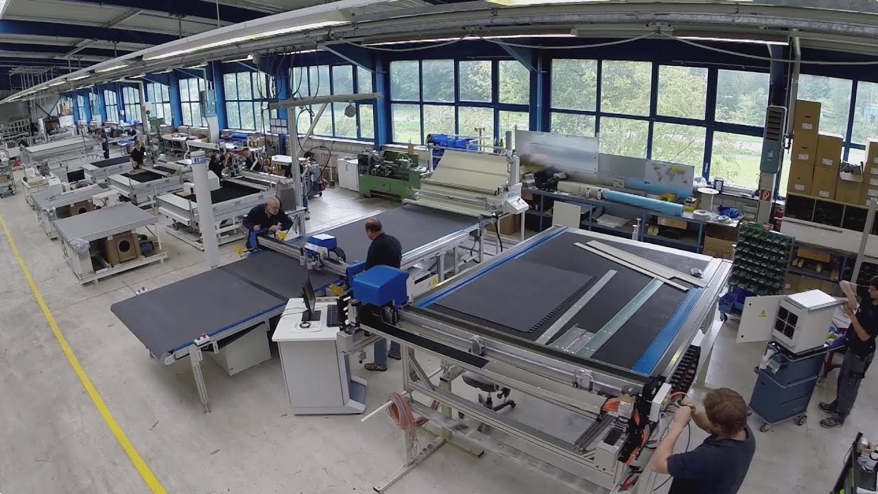 bullmer cutting room technology - YouTube