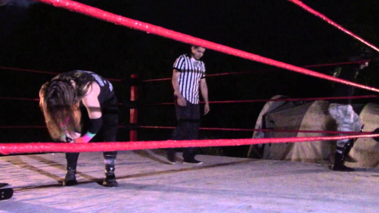 ESW presents: Evolved (Wicked J's final match) - YouTube