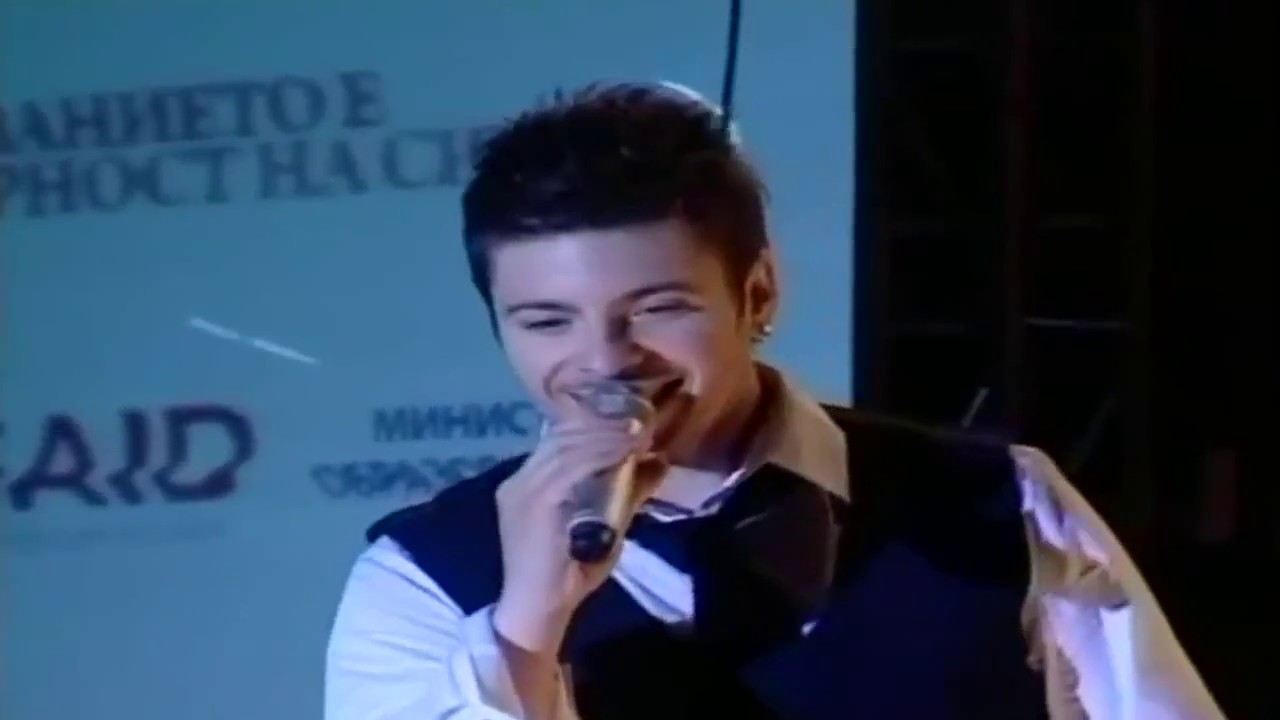 Tose Proeski Cresa (CONCERT) Skopje LIVE 2007 - YouTube