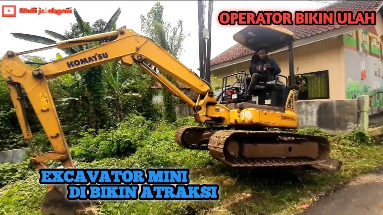 Excavator mini pc 45 alat berat mungil | perbaikan jalan longsor - YouTube