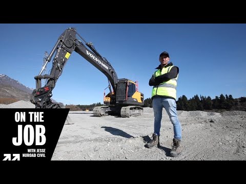 Volvo EC220EL On the Job with Jesse Rout, Nuroad Civil - YouTube