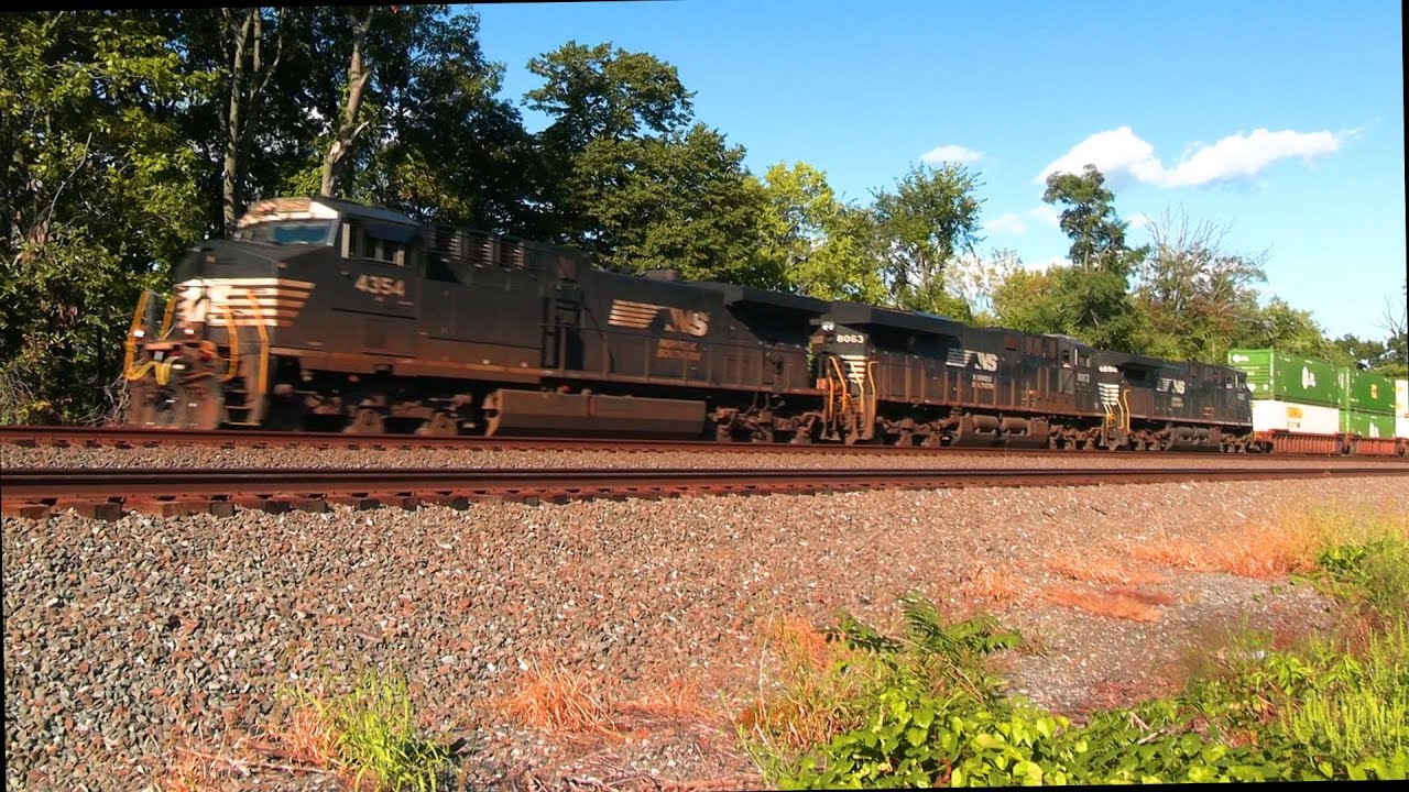 [4K] 9/7/24 NS westbound container train 259 at Cove PA #shortvideo # ...