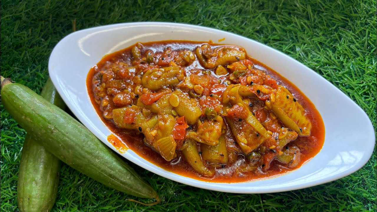 How To Make Turai Masala / तुराईं की मज़ेदार मसाले वाली सब्ज़ी के बच्चे ...