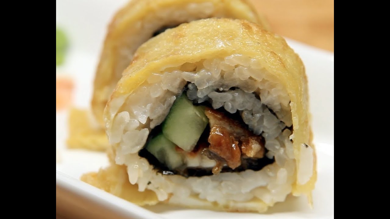 How to Make Sushi - Scrambled Eel Rolls - YouTube