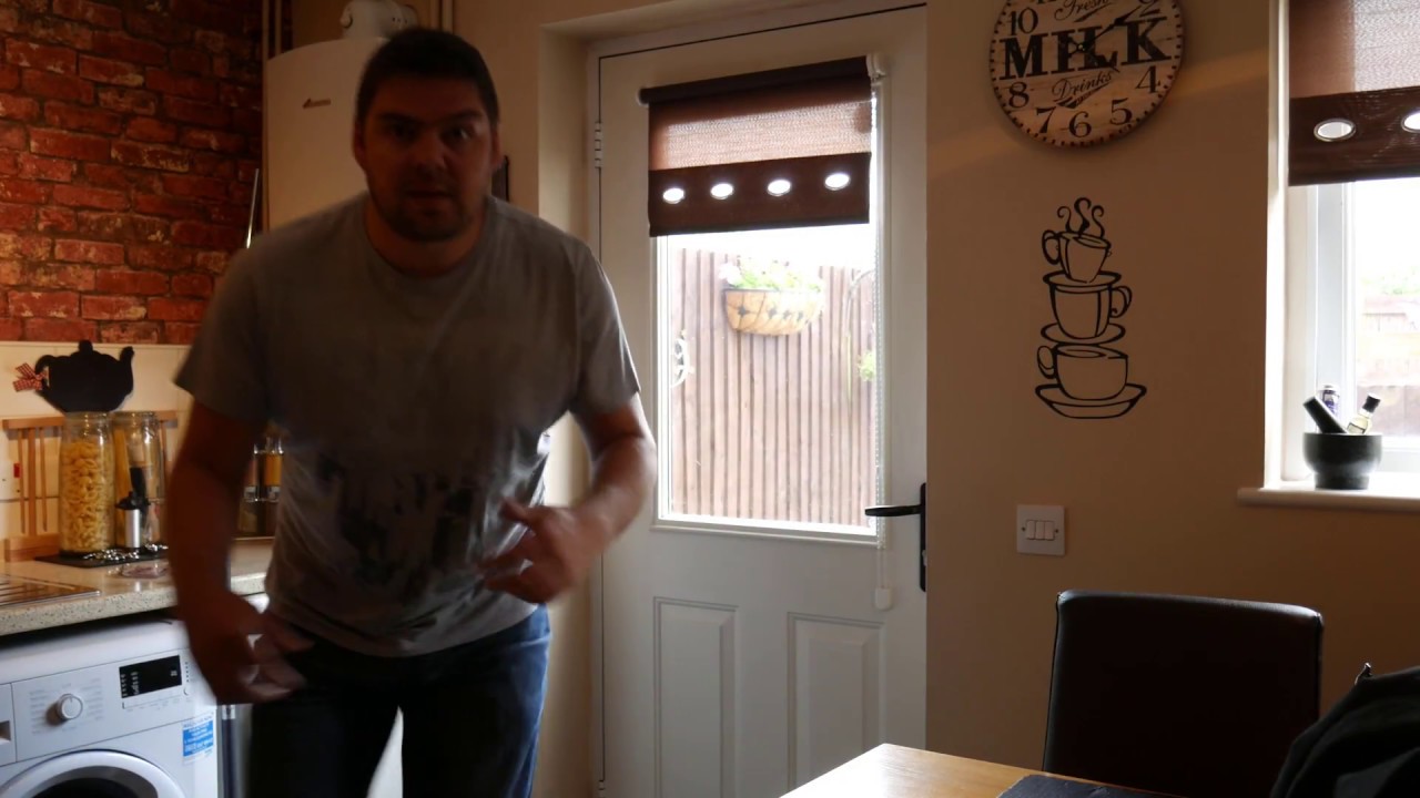 HitFilm Express special FX (Teleport) - YouTube