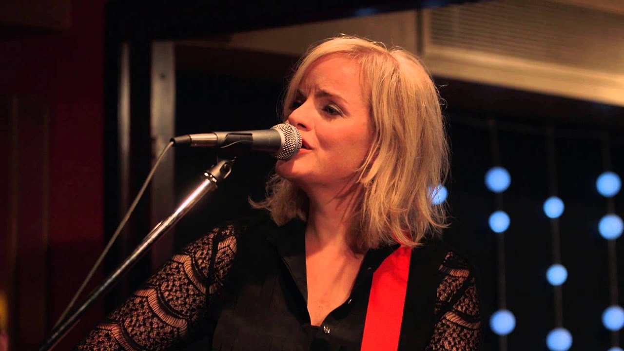 Lesley Pike - Brooklyn - YouTube