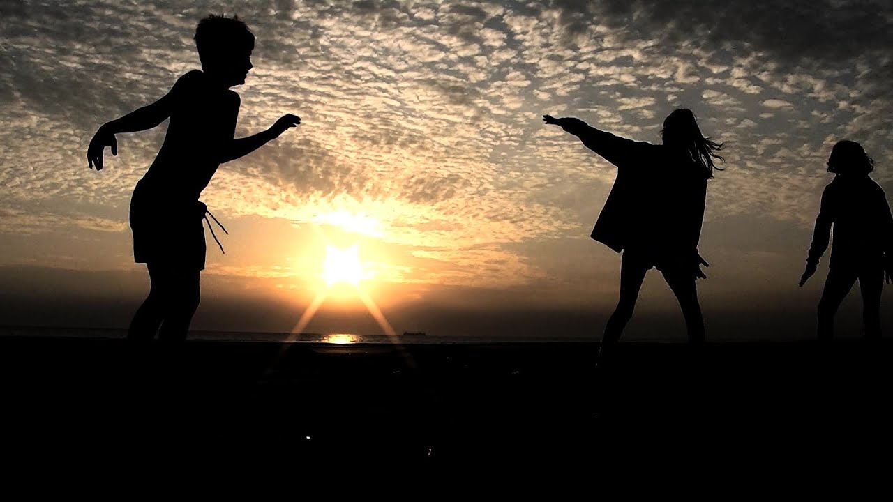 Black Dancing - Abdou Day - Reggae - Beach Party - YouTube