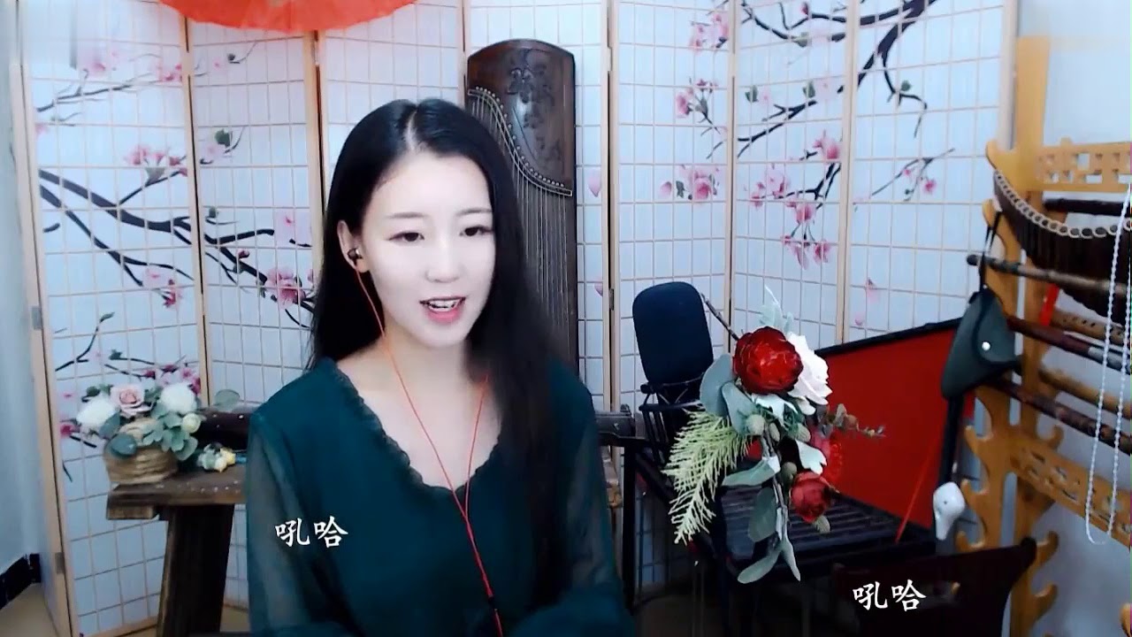 Chinese girl song performance，女の子が中国の音楽を歌う - YouTube