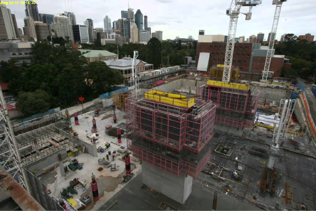 QUT - Birds eye view time lapse - YouTube