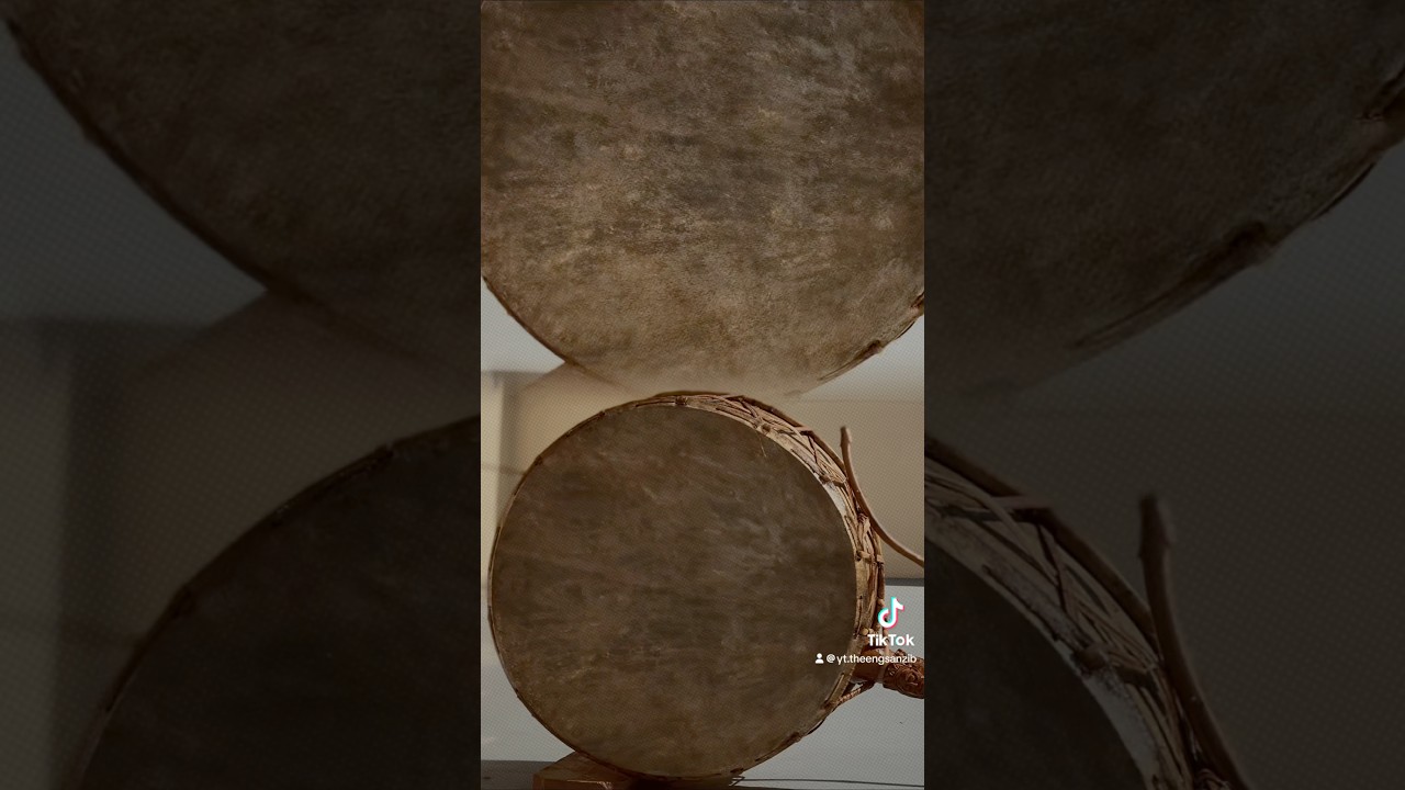 #tamangbonbo #Hamro Chinari - YouTube