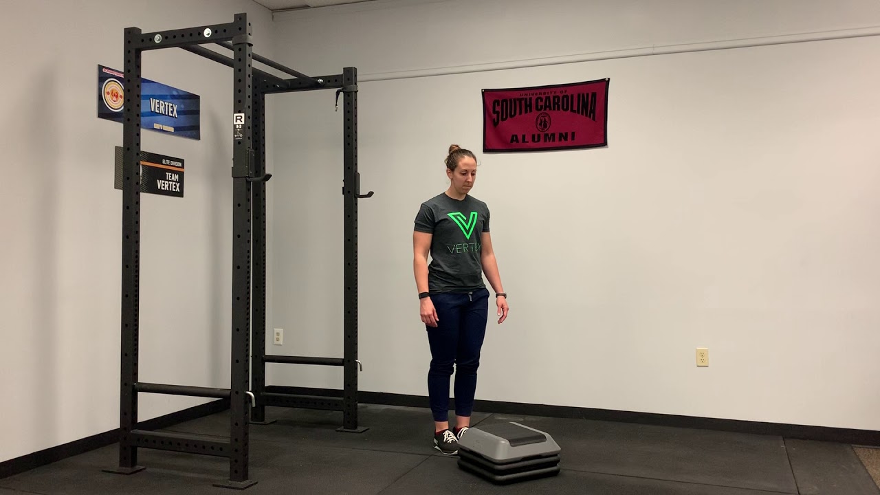 Alternating toe taps on box - YouTube