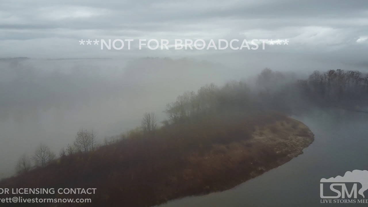 12-22-2017 Moscow, Arkansas Fog setting in on the Arkansas River 4k ...