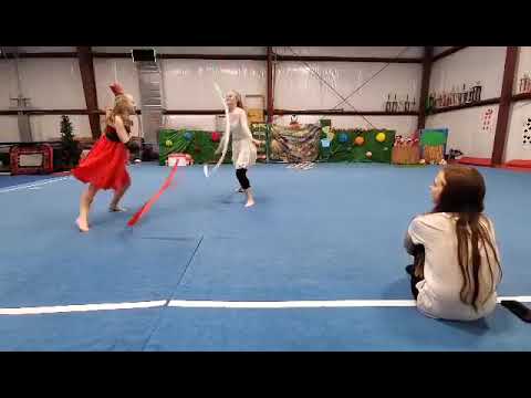 White queen Vs Queen of Hearts Alice in Wonderland gymnastics dance