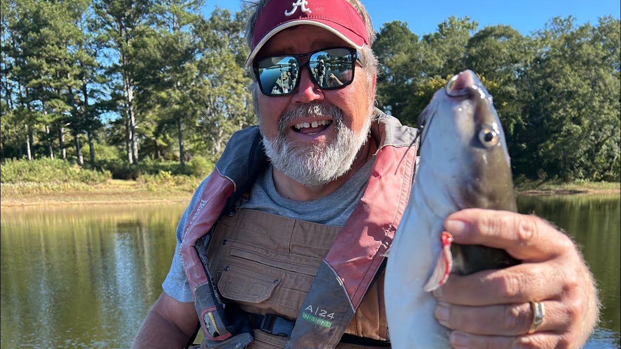 Lake Catoma catching before sunrise on drop blade October 11 - YouTube