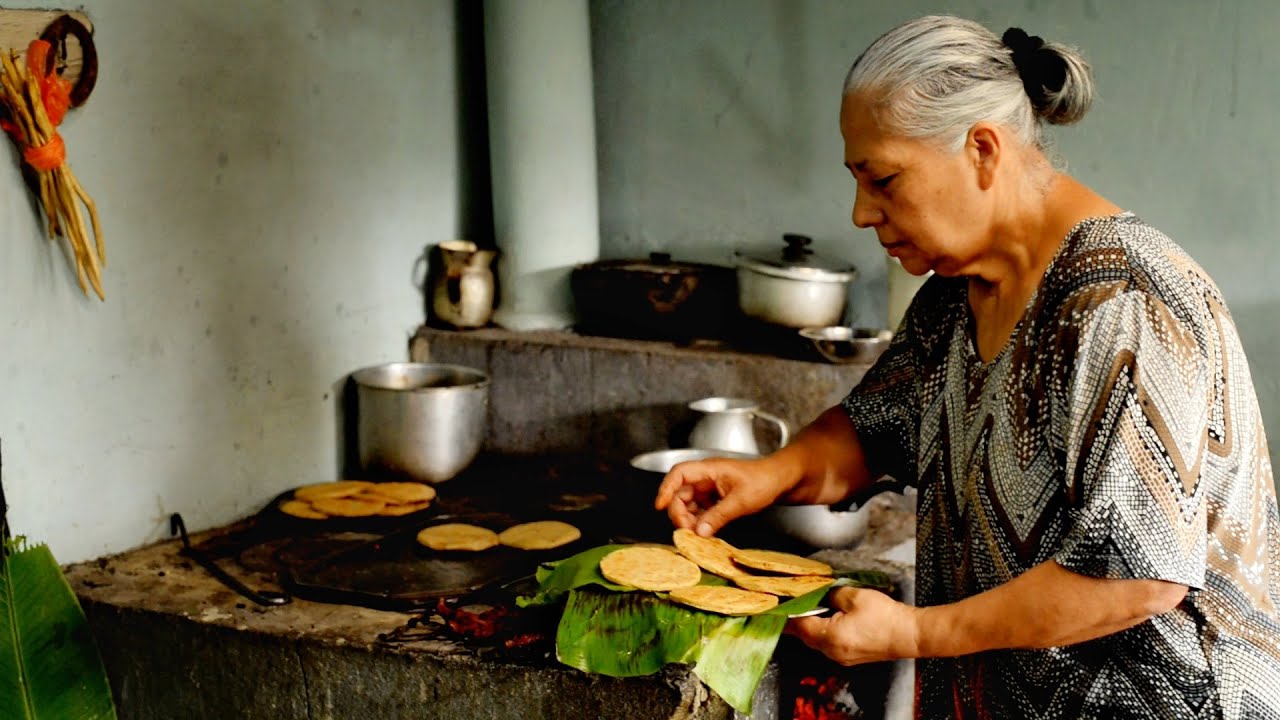 Saberes Ancestrales - Maíz Pelao - Arepas de Maíz Pelao #Santander # ...