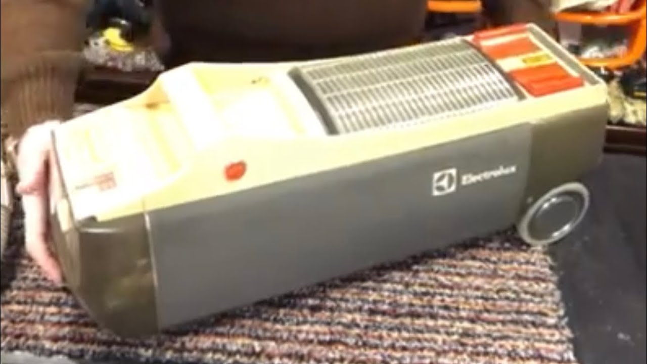Vintage Electrolux 330 Cylinder, Unboxing, Disappointment & Joy - YouTube