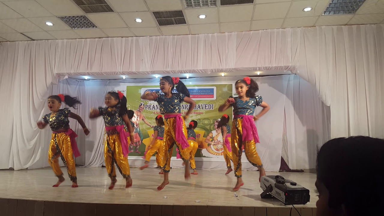 Aluma Doluma Dance performance by Pranavam Nrithvedi - YouTube