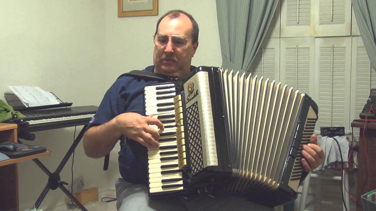 Mike Borelli - Amazing Grace / Will the circle be Unbroken - YouTube