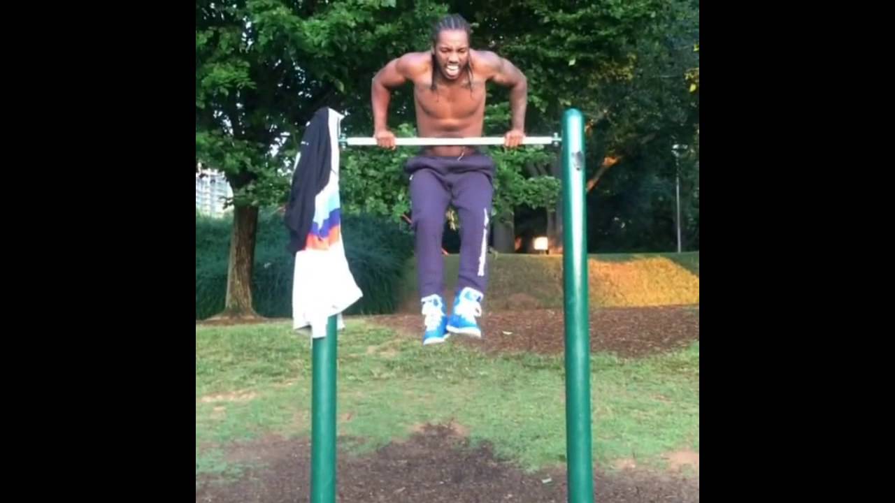 #SAS weightless workout prison style! #NBL rapper is looking like ...