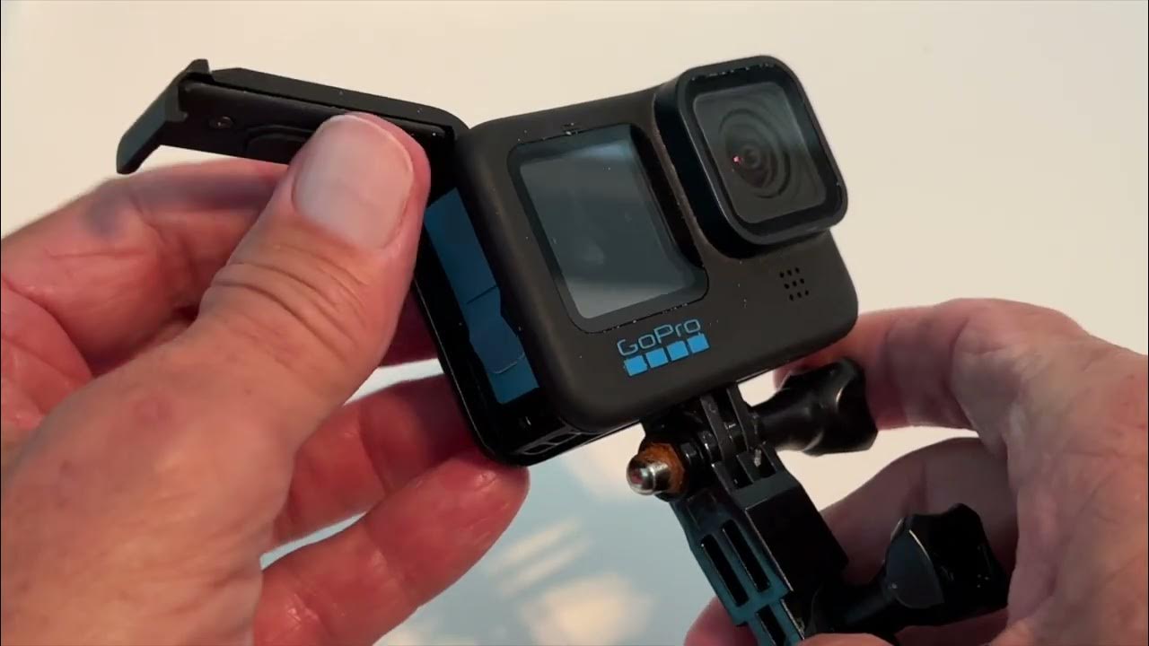 How to charge GoPro Hero 10 black with USBC cable - YouTube