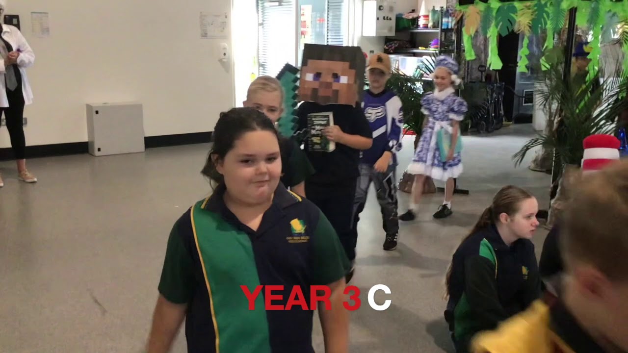 YEAR 3 BOOK WEEK 2020 - YouTube