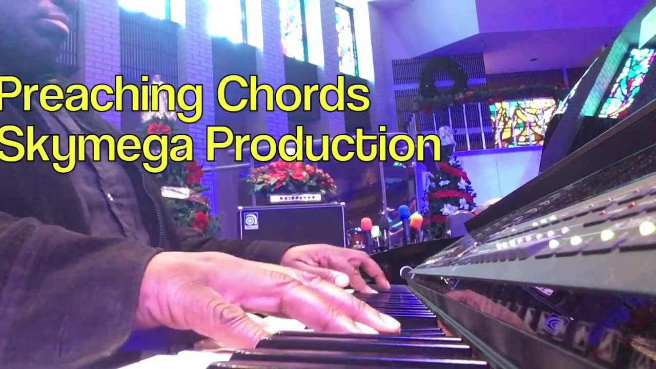 Preaching Chords (Organ Sound ) on an Electric Piano - YouTube