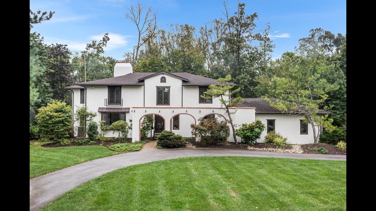 Video Tour - 204 French Road, Newtown Square - YouTube