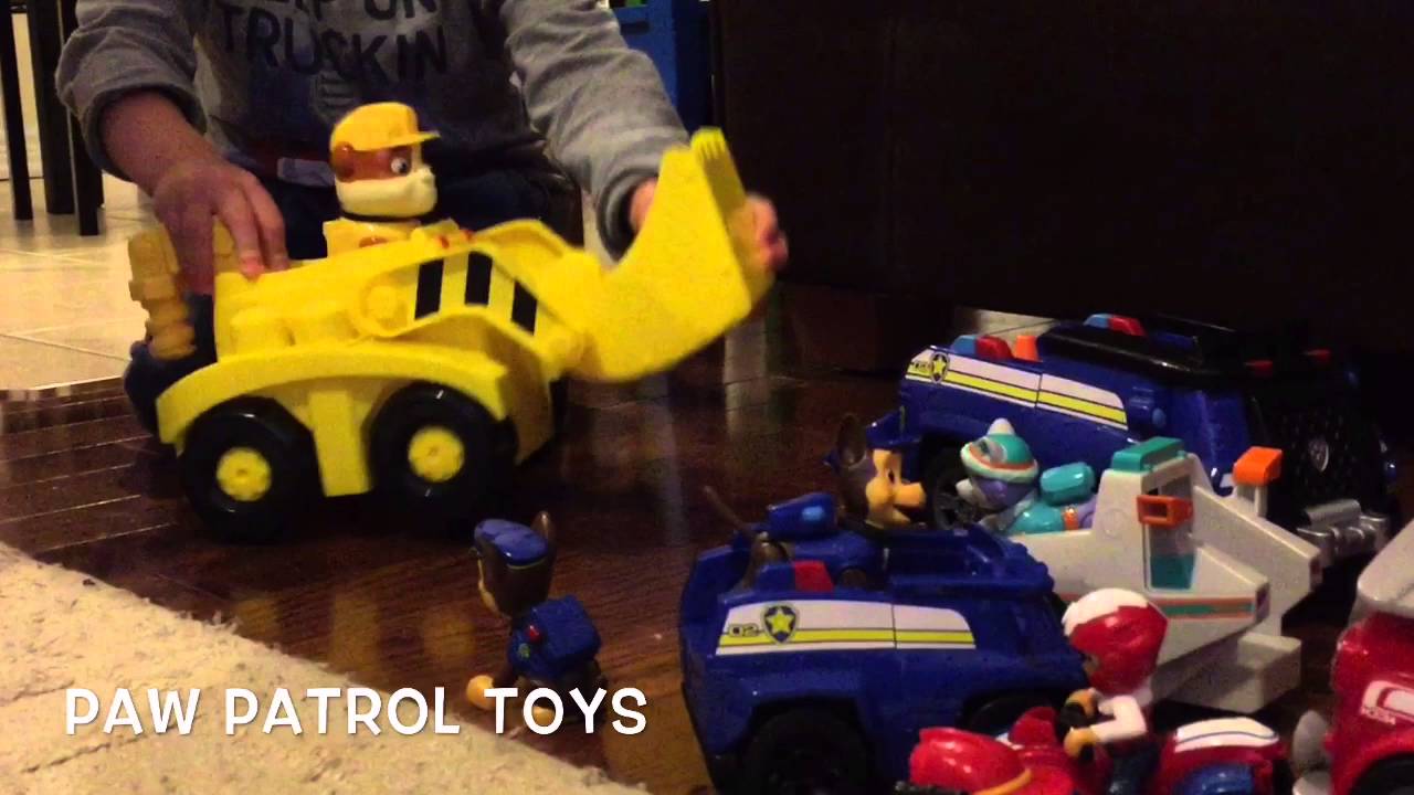 PAW PATROL TOYS-Chase is on the case! THE GANG IS ALL HERE-RYDER IS ...