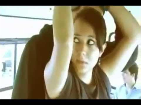 ENCOXANDO IRMA NO ONIBUS - YouTube