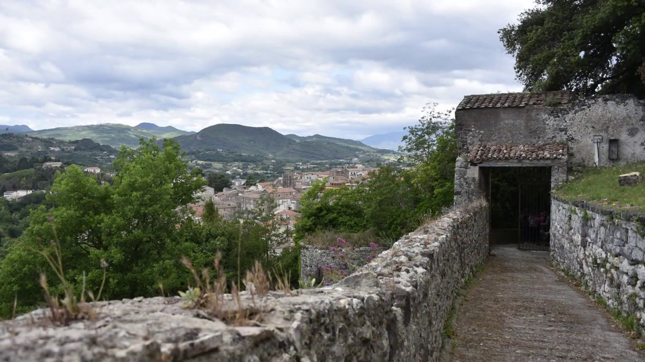 Caiazzo - Il Castello - YouTube