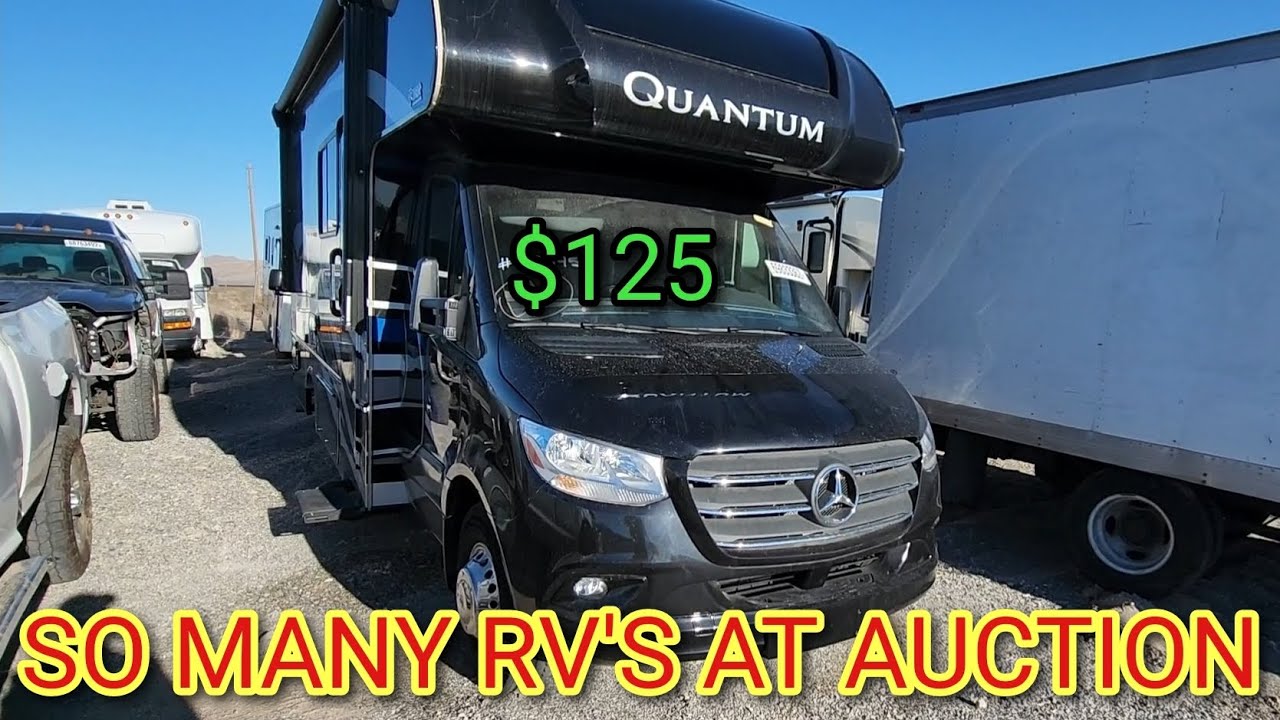So Many RV'S Copart Walk Around, And One That Was Wheweee! - YouTube