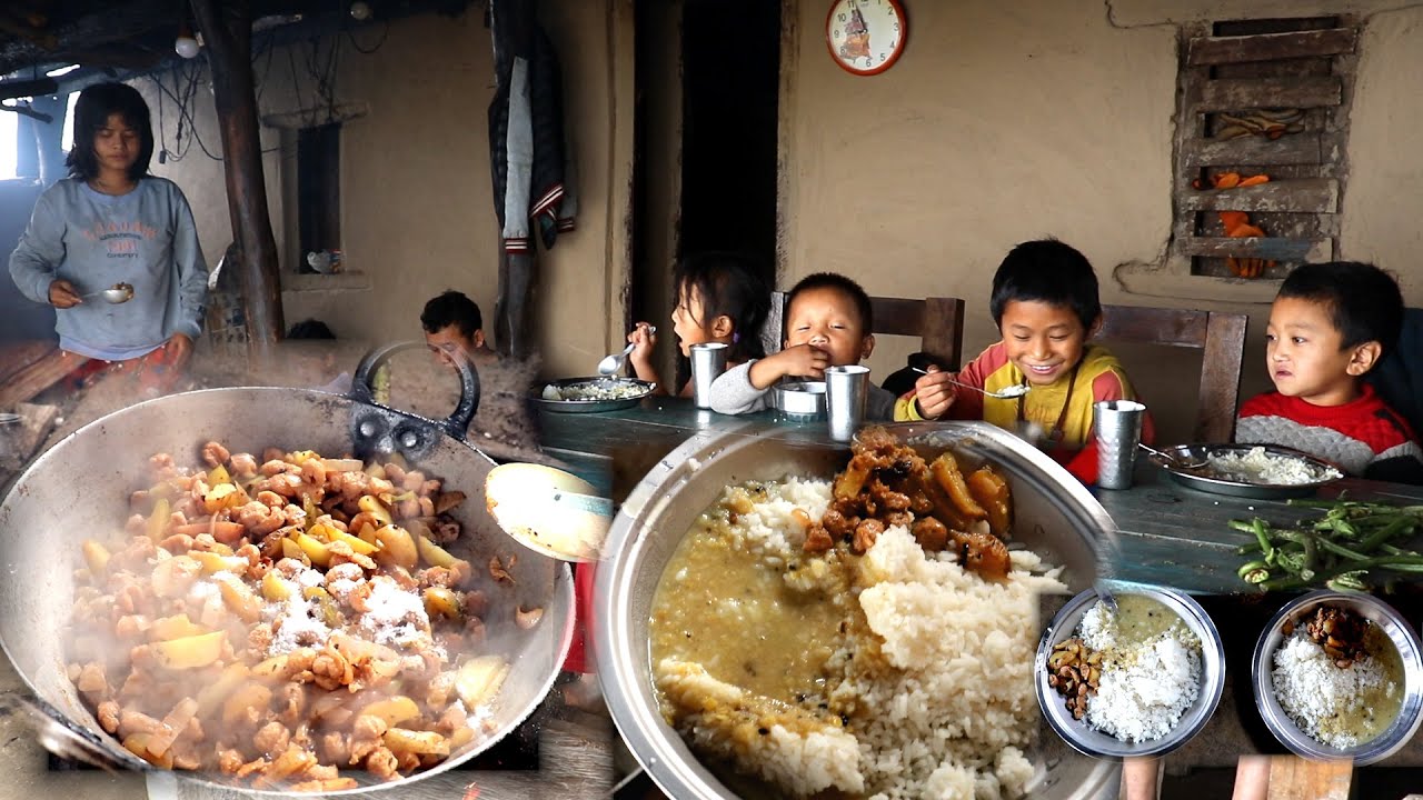 Potato Soya curry mix curry & Rice cooking for lunch || Nepali Village ...