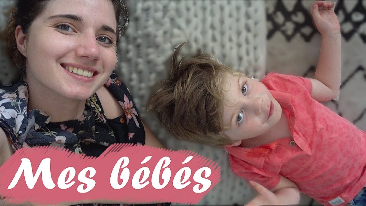 VLOG - ELLE MANGE SEULE ! - ALLO MAMAN - YouTube