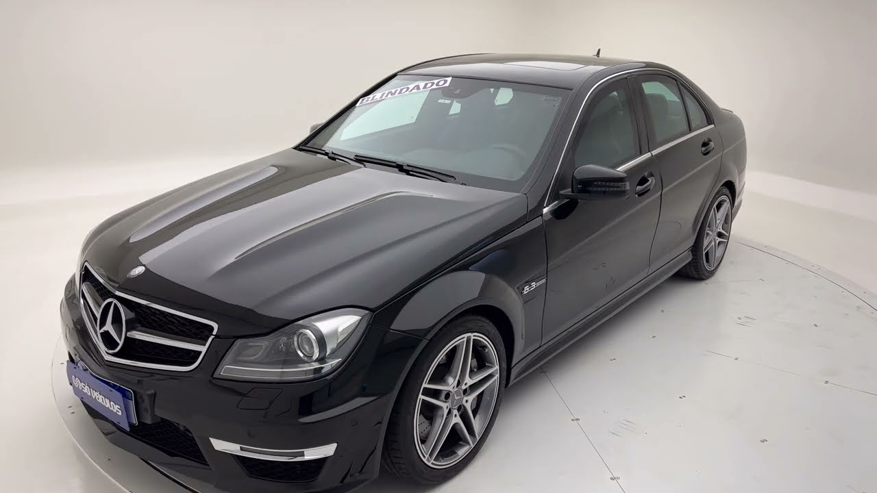Umas Mercedes Benz