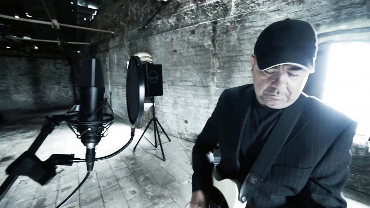 PETE RILEY - Daddy Inside (Official Music Video) - YouTube