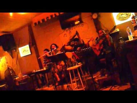 Songül GİRGİN -- Senin Yazın Kışa Benzer.avi