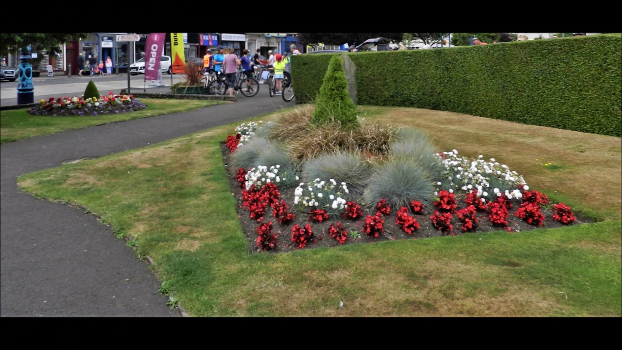 Beautiful Flowers of Rothesay, Isle of Bute - YouTube