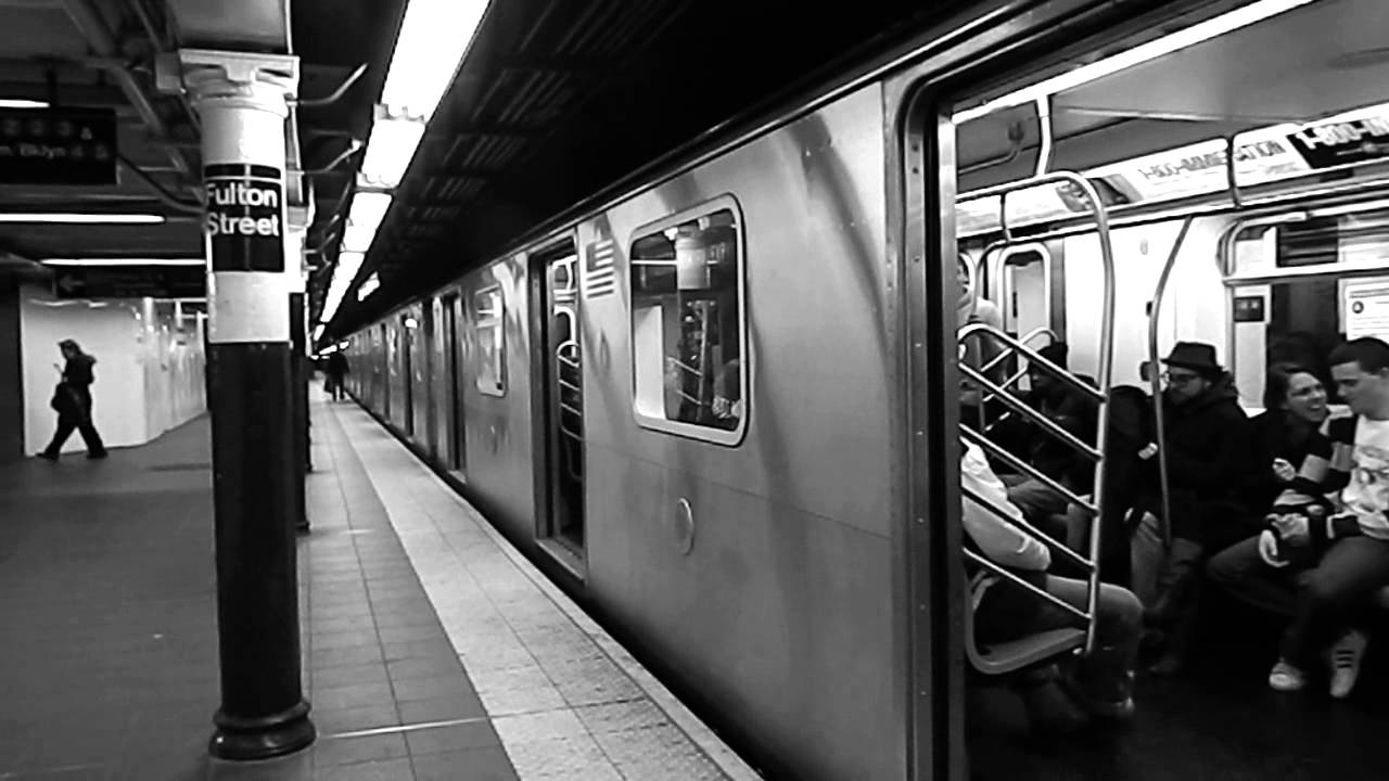 MTA New York City Subway Woodlawn Bound R142 (4) Train @ Fulton Street ...