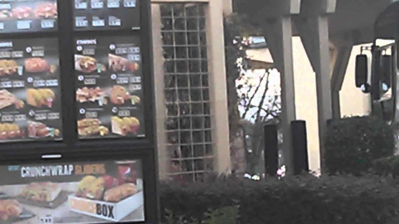 Wanted criminals destroy Austin Tx.taco bell - YouTube