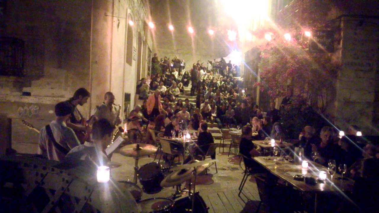 Bridge Bar in Valletta - YouTube