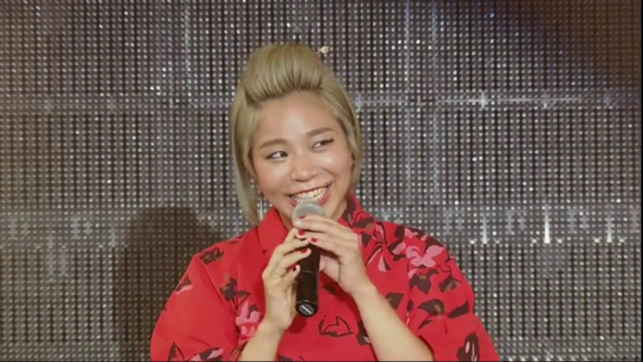 Persona 5 Mini Concert - Lyn Inaizumi - YouTube