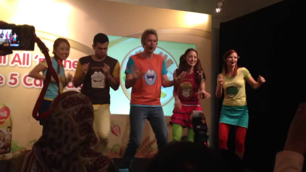 Five food group song with hi-5 - YouTube