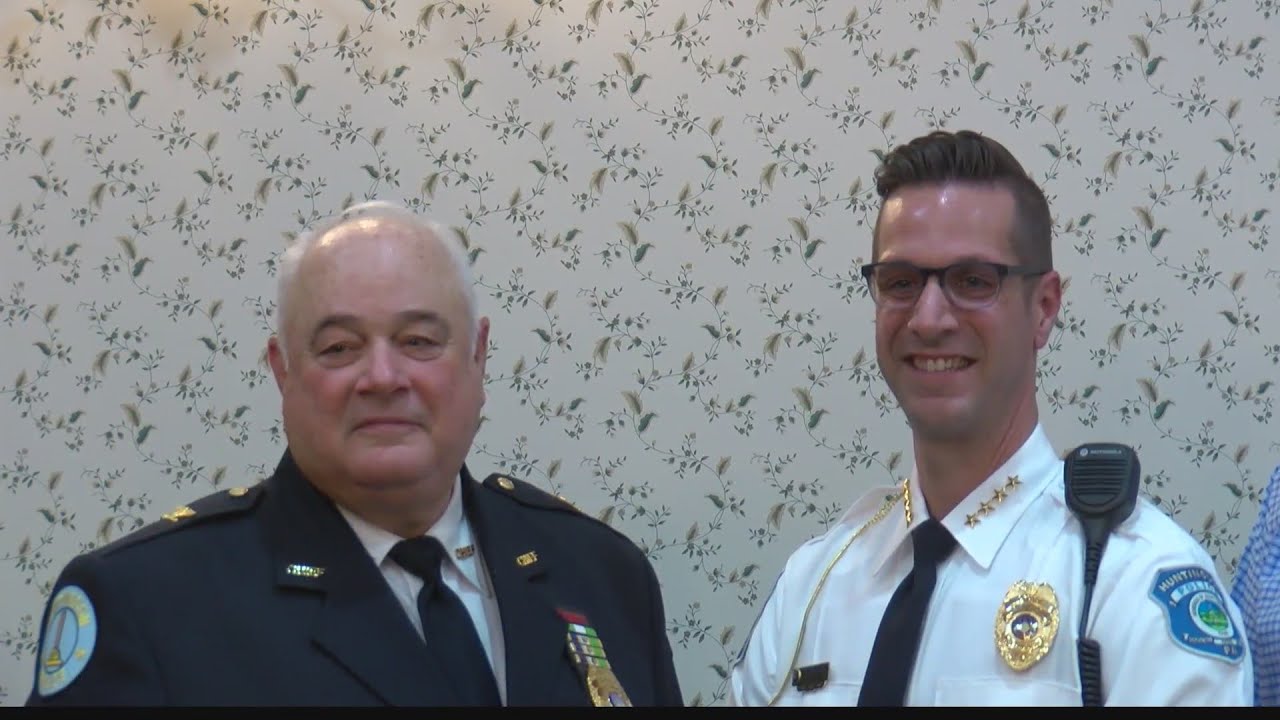 Huntingdon Borough swears in new police chief - YouTube