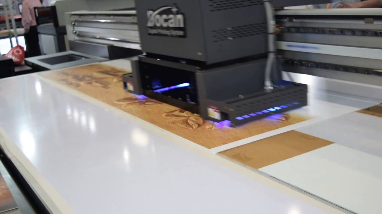 DOCAN 10X8 UV PRINTER - YouTube