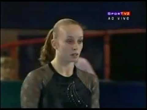Verona Van de Leur. NED. 2006 Glasgow World Cup. EF FX (8th)