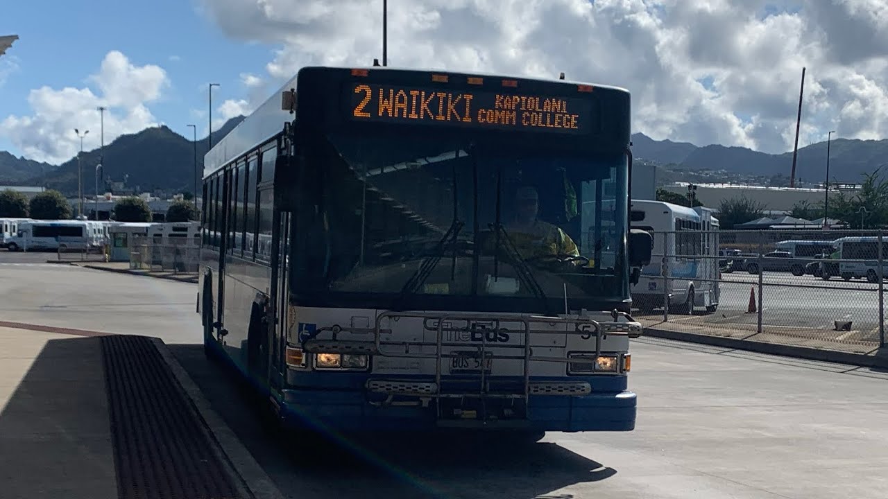 Honolulu TheBus #547 [2003 Gillig Low Floor] Route 2-Waikiki-Kapiolani ...
