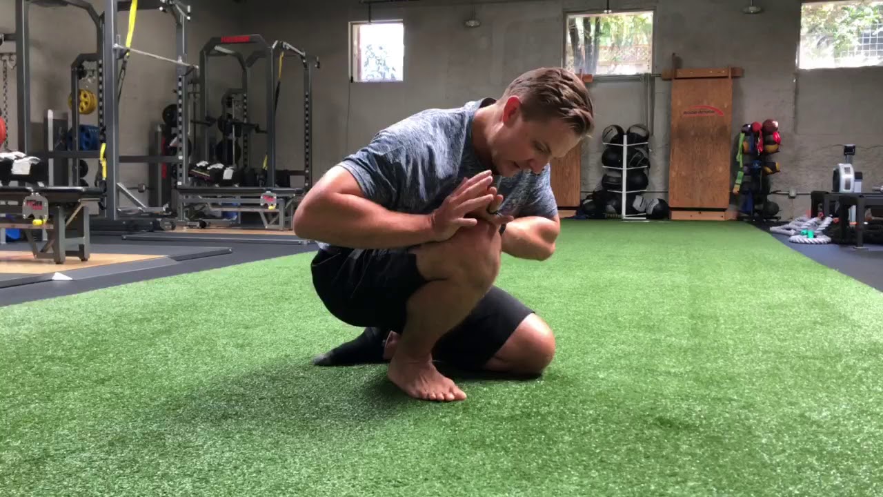 Half Kneeling Ankle Dorsiflexion PAILs/RAILs - YouTube