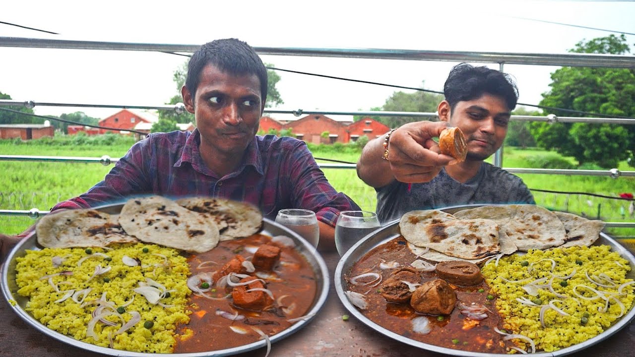 Street Kashmiri Chaap, Tandoori Butter Roti, Lemon Rice Thali Eating ...